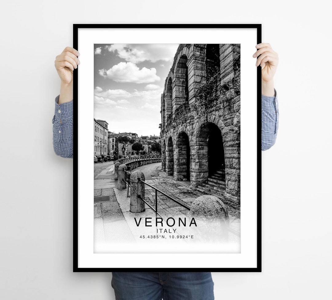 Verona Print Black and White, Verona Wall Art, Verona Poster, Verona ...