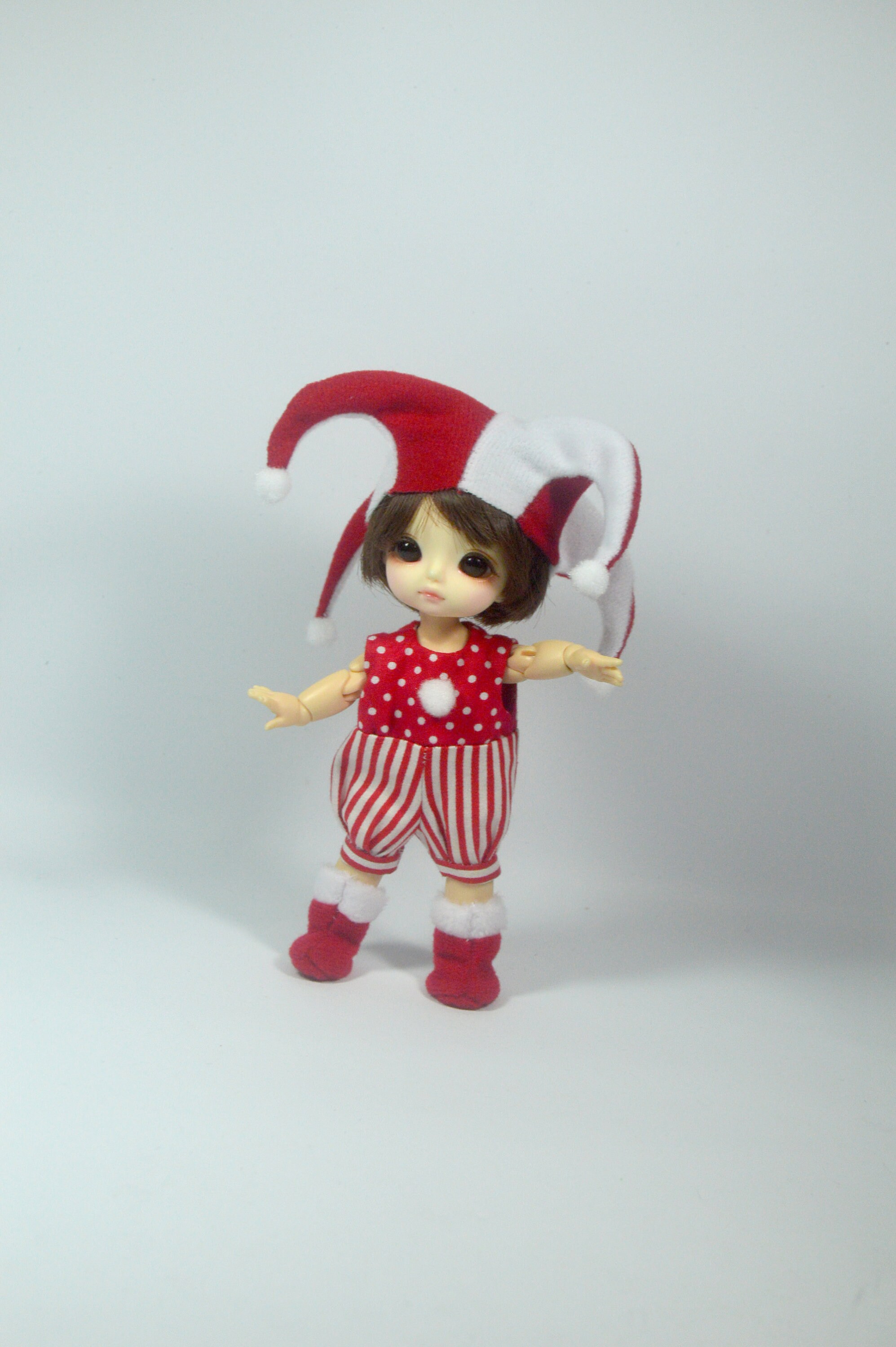 PDF Pattern + Online VIDEO TUTORIAL for Lati Yellow, Luts Tiny Delf ...