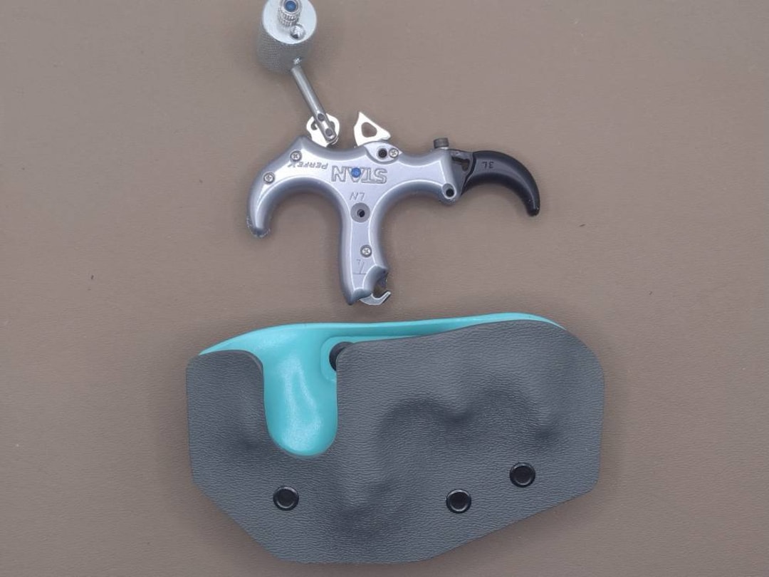 Stan Onnex size compared to Perfex | Archery Talk Forum