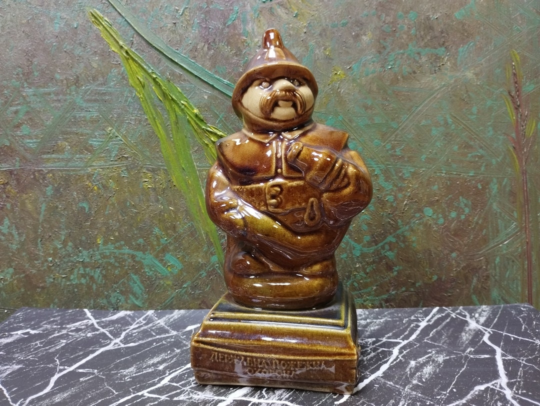Majolica Ceramics State Fire Service Firefighter Ukraine/vintage ...