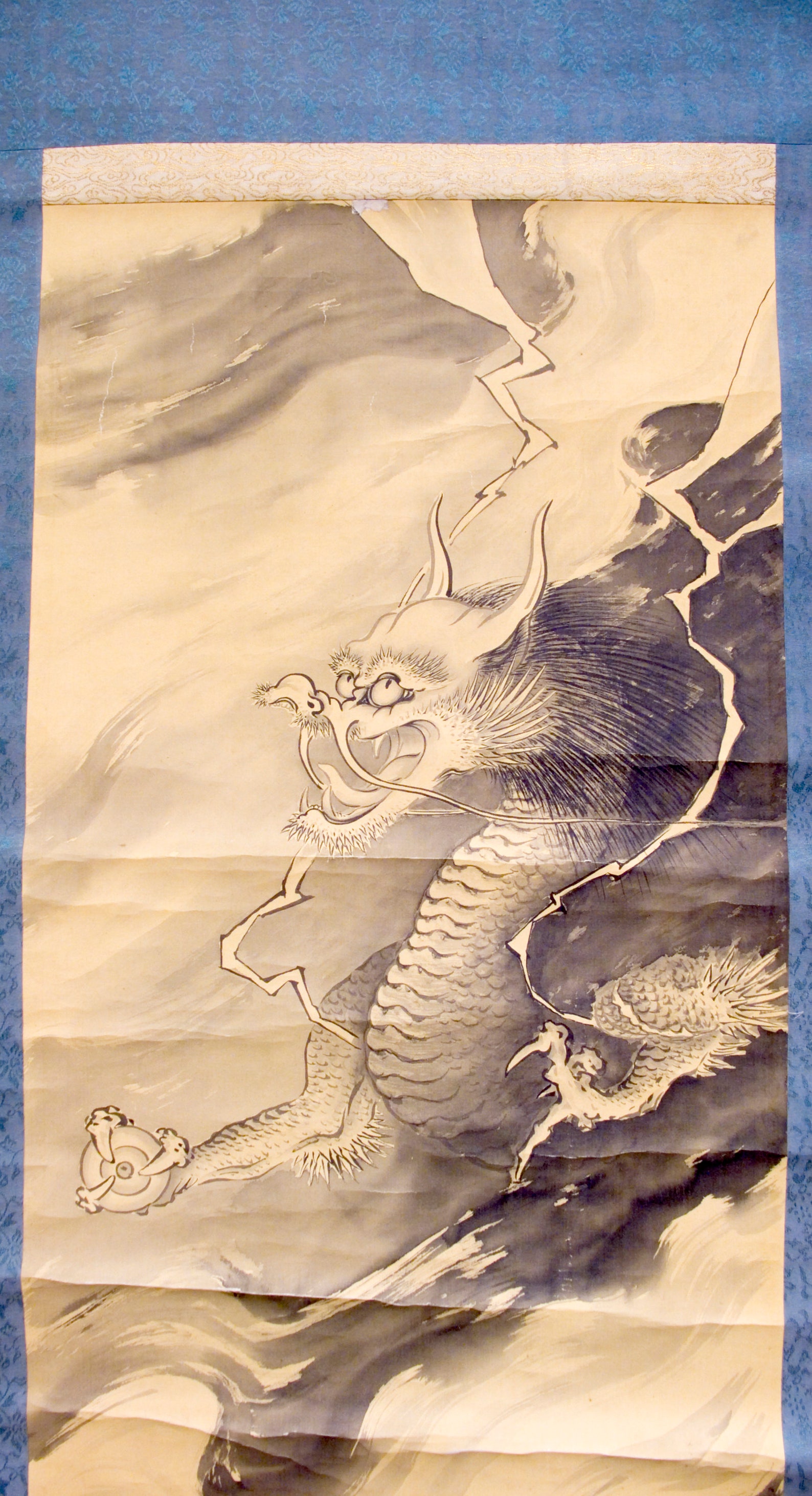 Japanese Silk Scroll by Midoriyama Dragon in the Heavens - Etsy