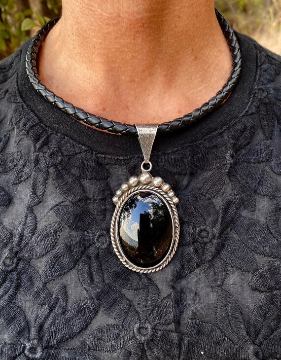 Large Onyx Pendant - Gem