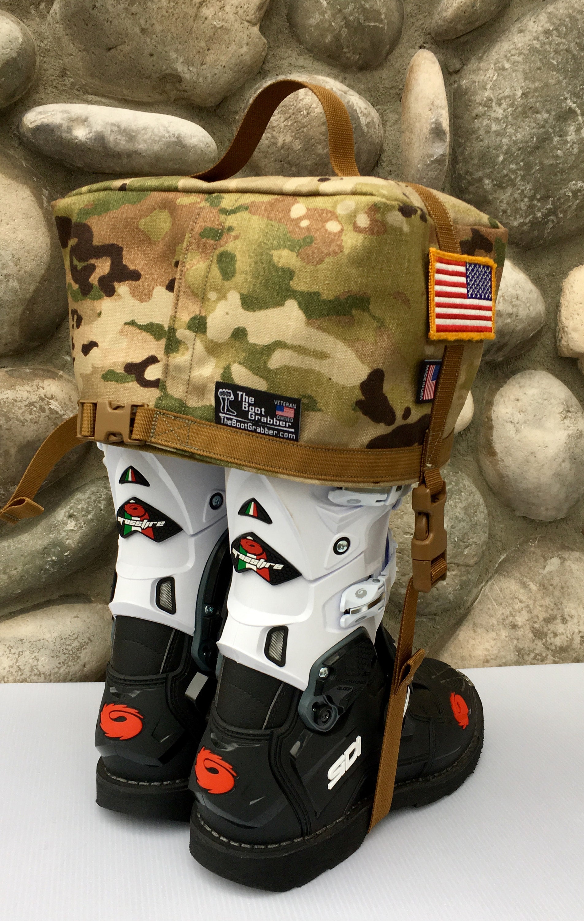 Scorpion Camouflage Pattern W/ USA Reverse Flag, Motocross Boot Carrier ...