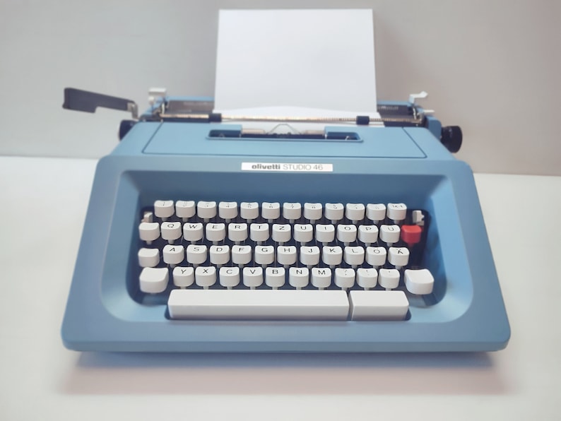 Olivetti Studio 46 Typewriter With Case, Portable Typewriter, Manual ...