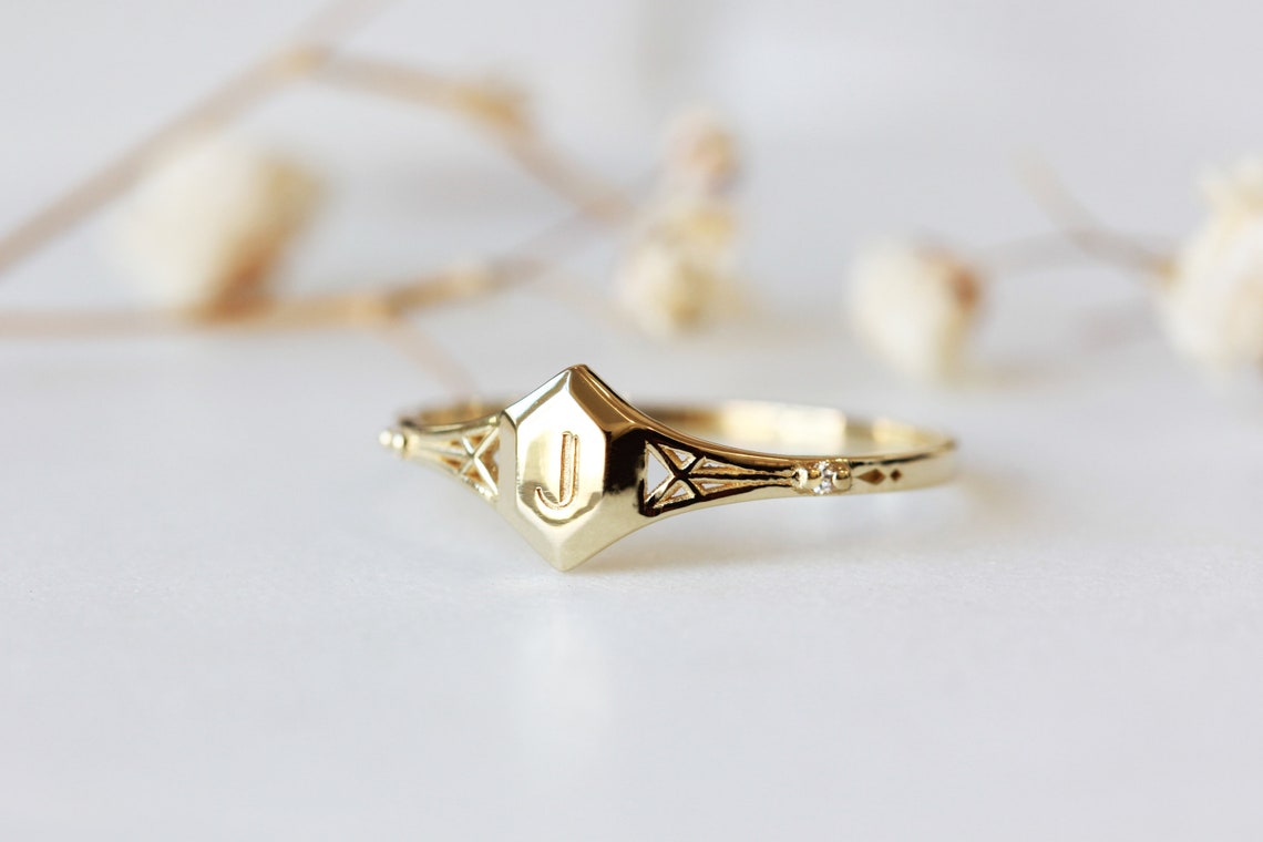 Initial Signet Ring Geometric Singnet Ring Unique Statement - Etsy