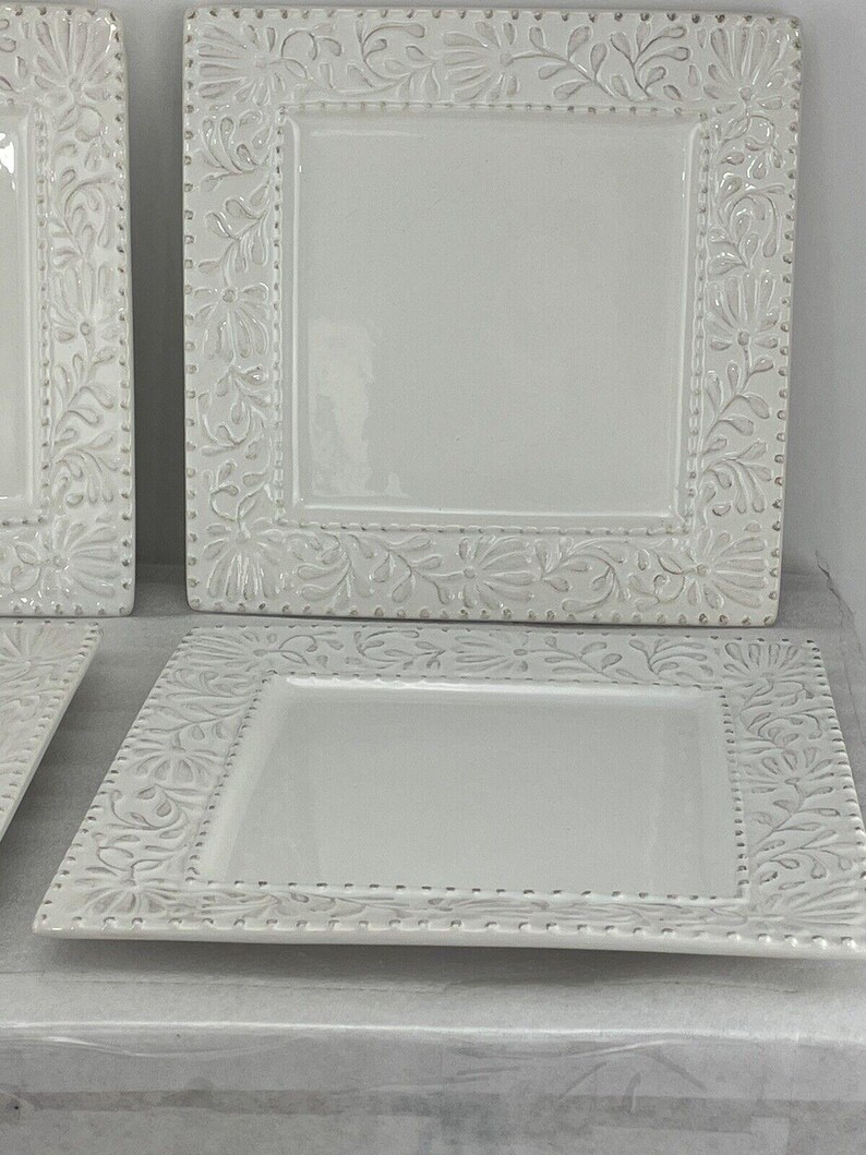 Set of 4 American Atelier Bianca Leaf Square Dinner Plates Raised ...