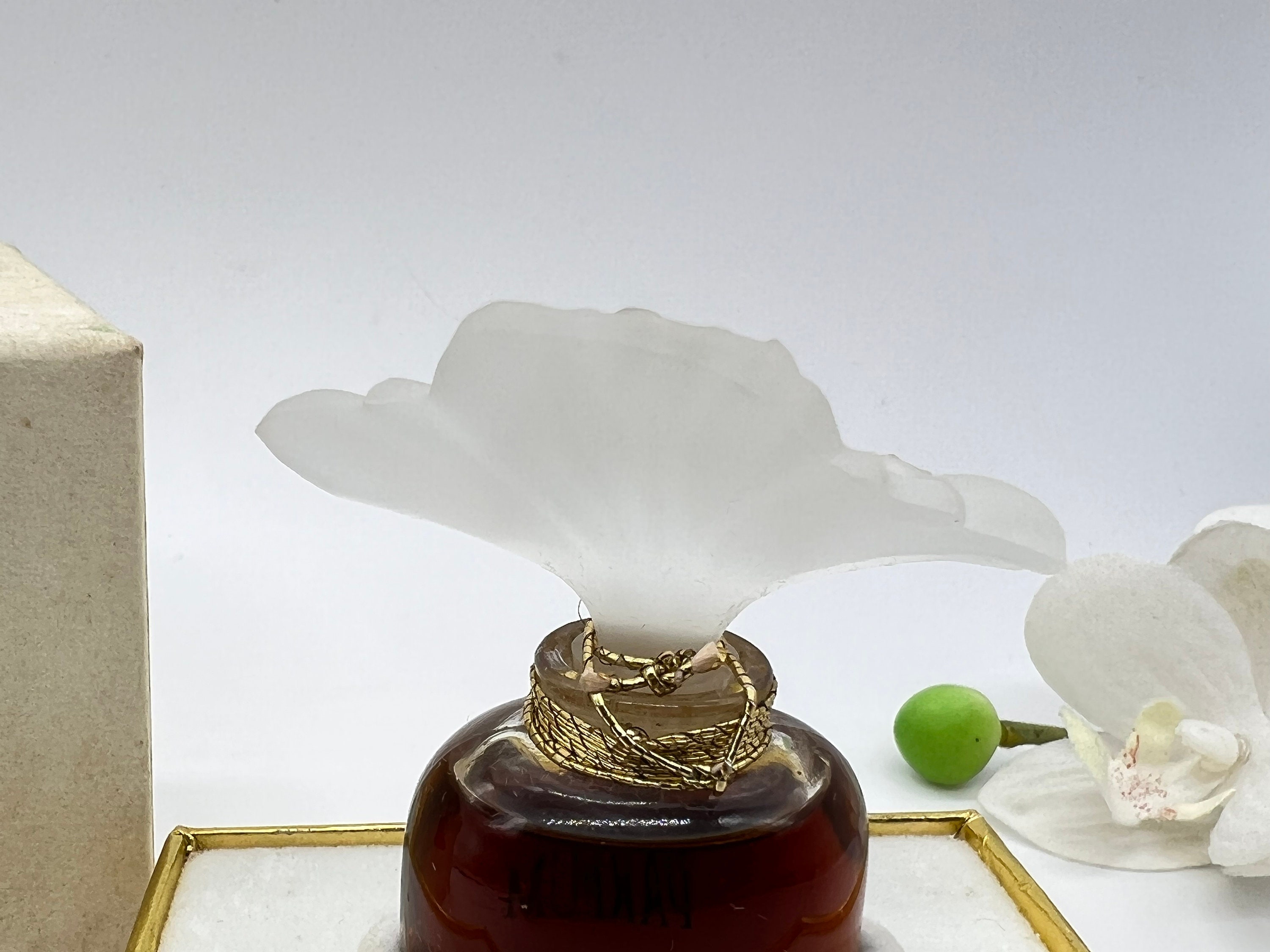 Liz De Liz by Liz Paris 1945 Parfum/extrait 1/4 Fl.oz/75 Ml - Etsy