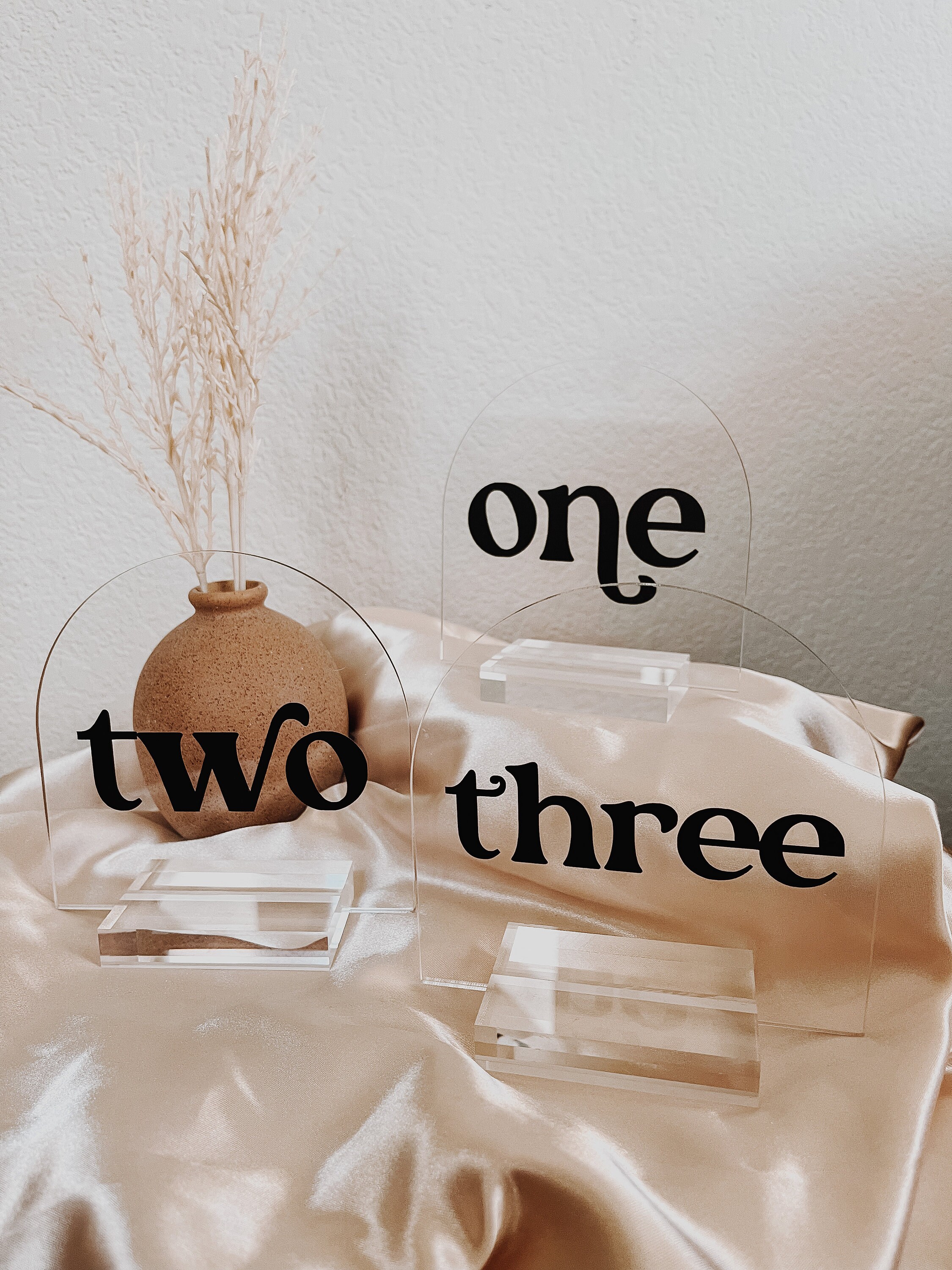 Acrylic Table Numbers - Etsy