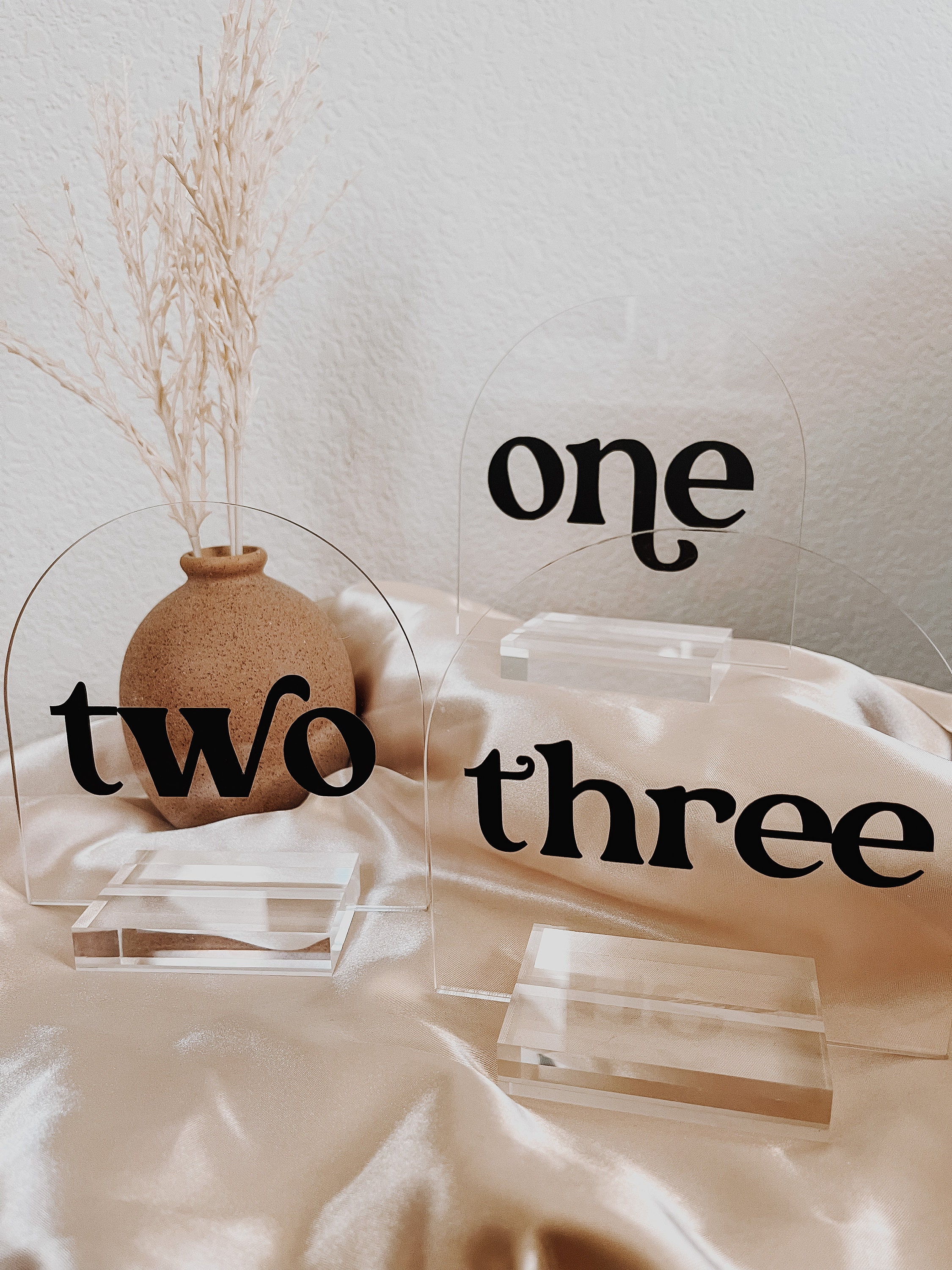 Acrylic Table Numbers - Etsy