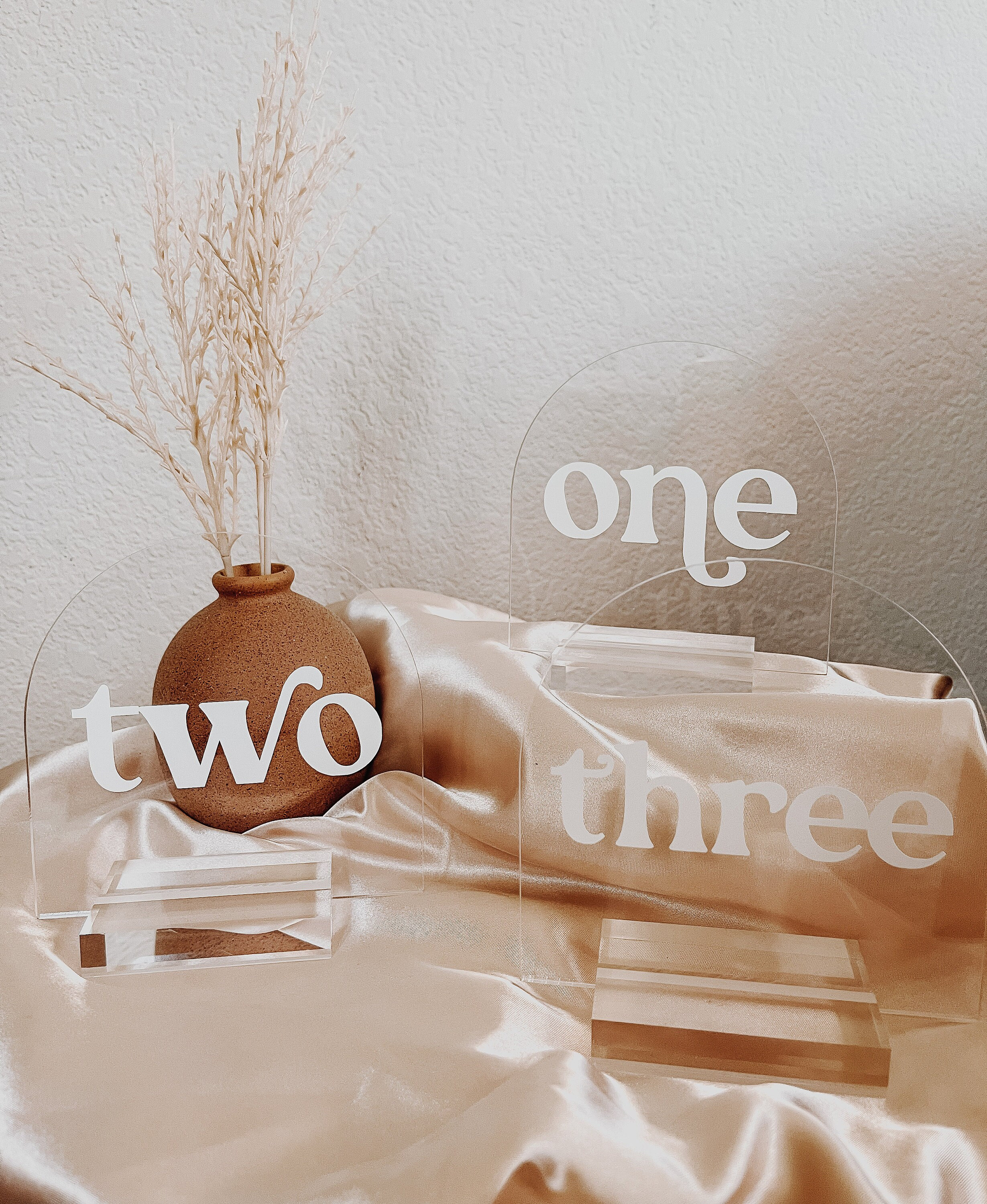 Acrylic Table Numbers - Etsy