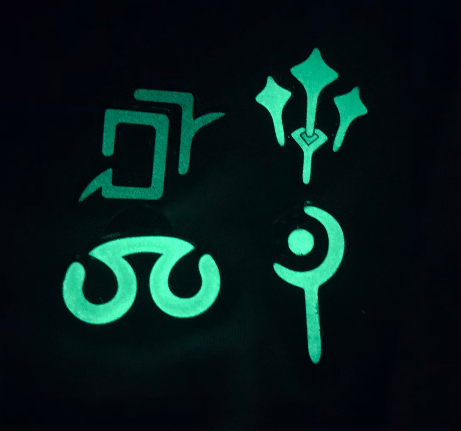 FFXIV Job Stone Symbol Pins, tank Healer DPS Roles, Glow in the Dark ...