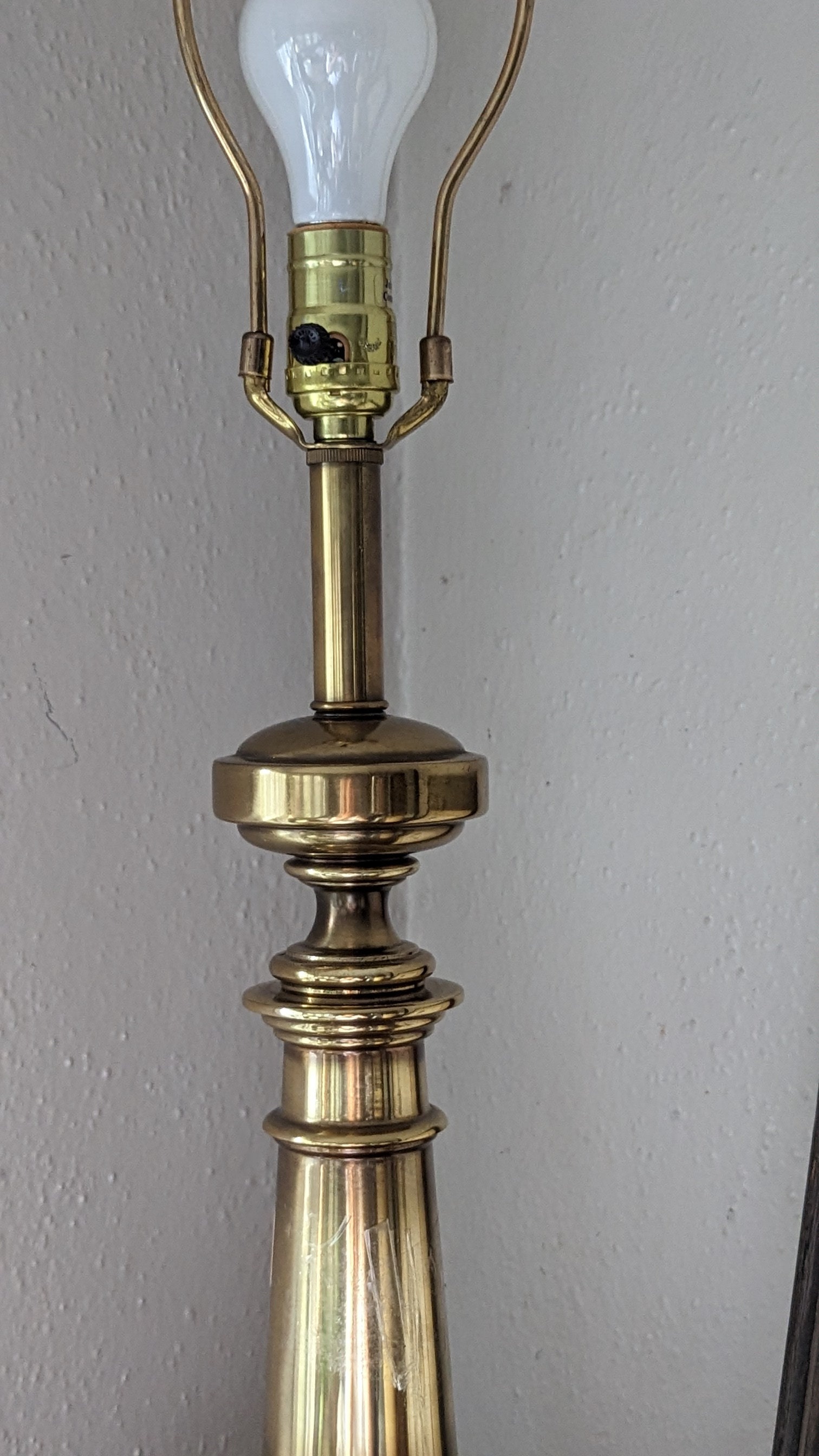 Stiffel Table Brass Lamp Metal Mid Century 31" Tall Socket Switch Jules ...