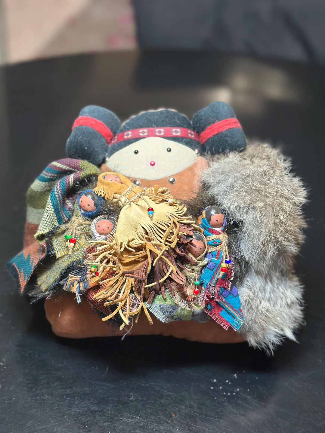 Native American Wini Cloth Doll Holding Five Children – Unsigned, in ...