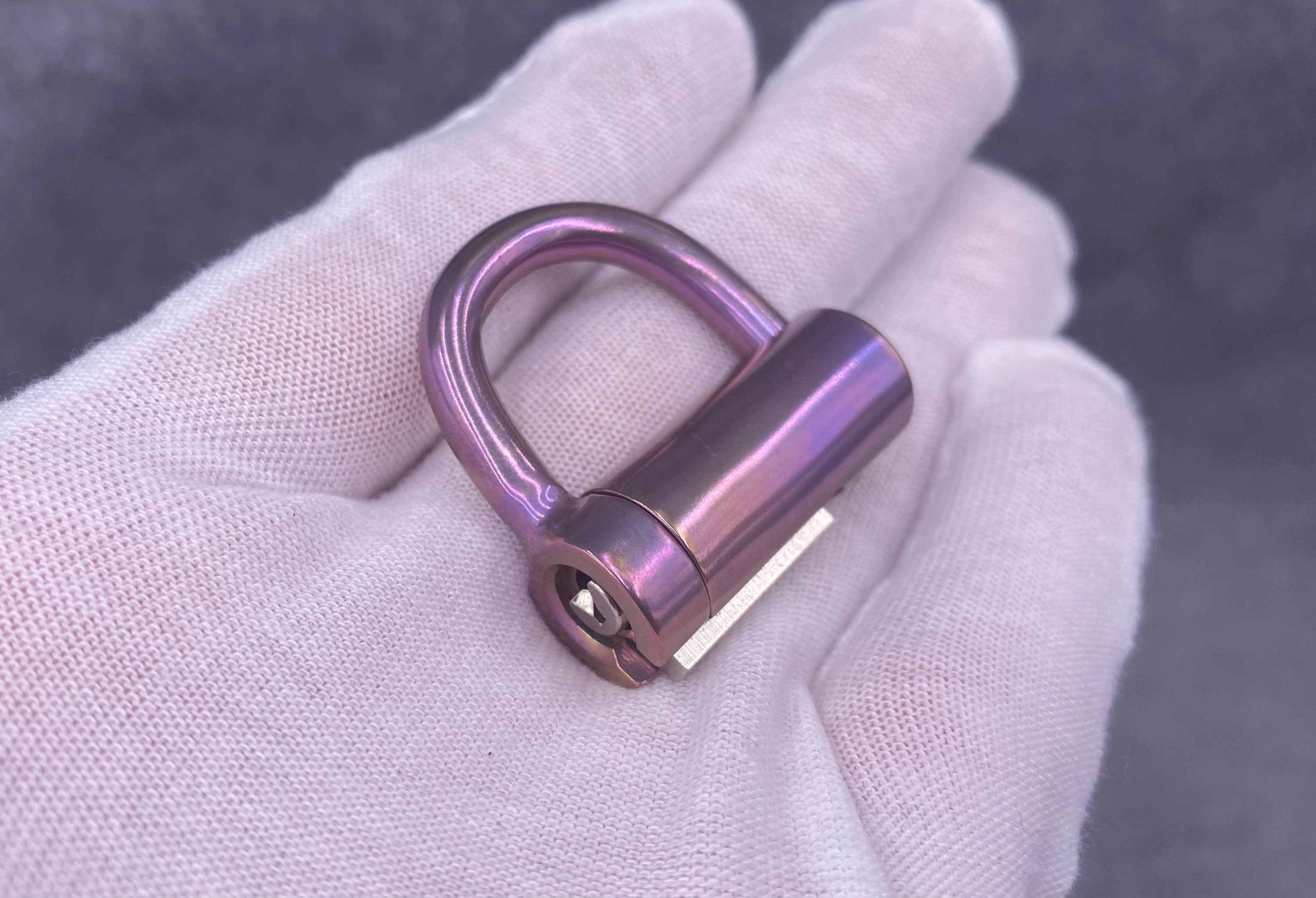Gauge Customizable Anodized Titanium PA Lock Frenum Lock Labia - Etsy ...