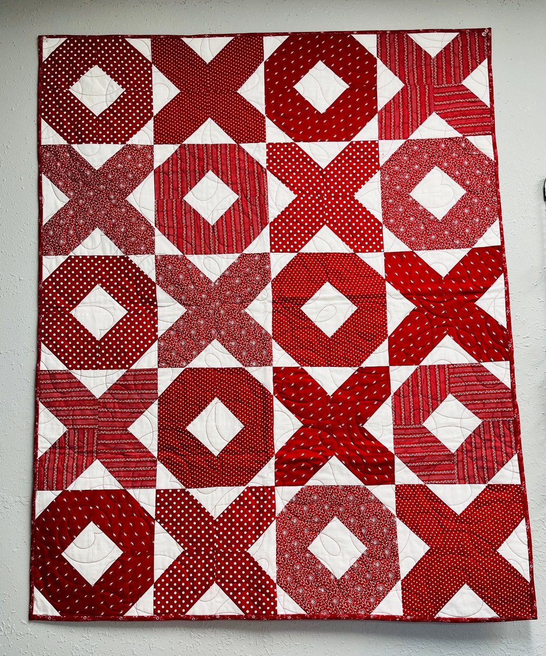 Hugs and Kisses Quilt Kit - Etsy