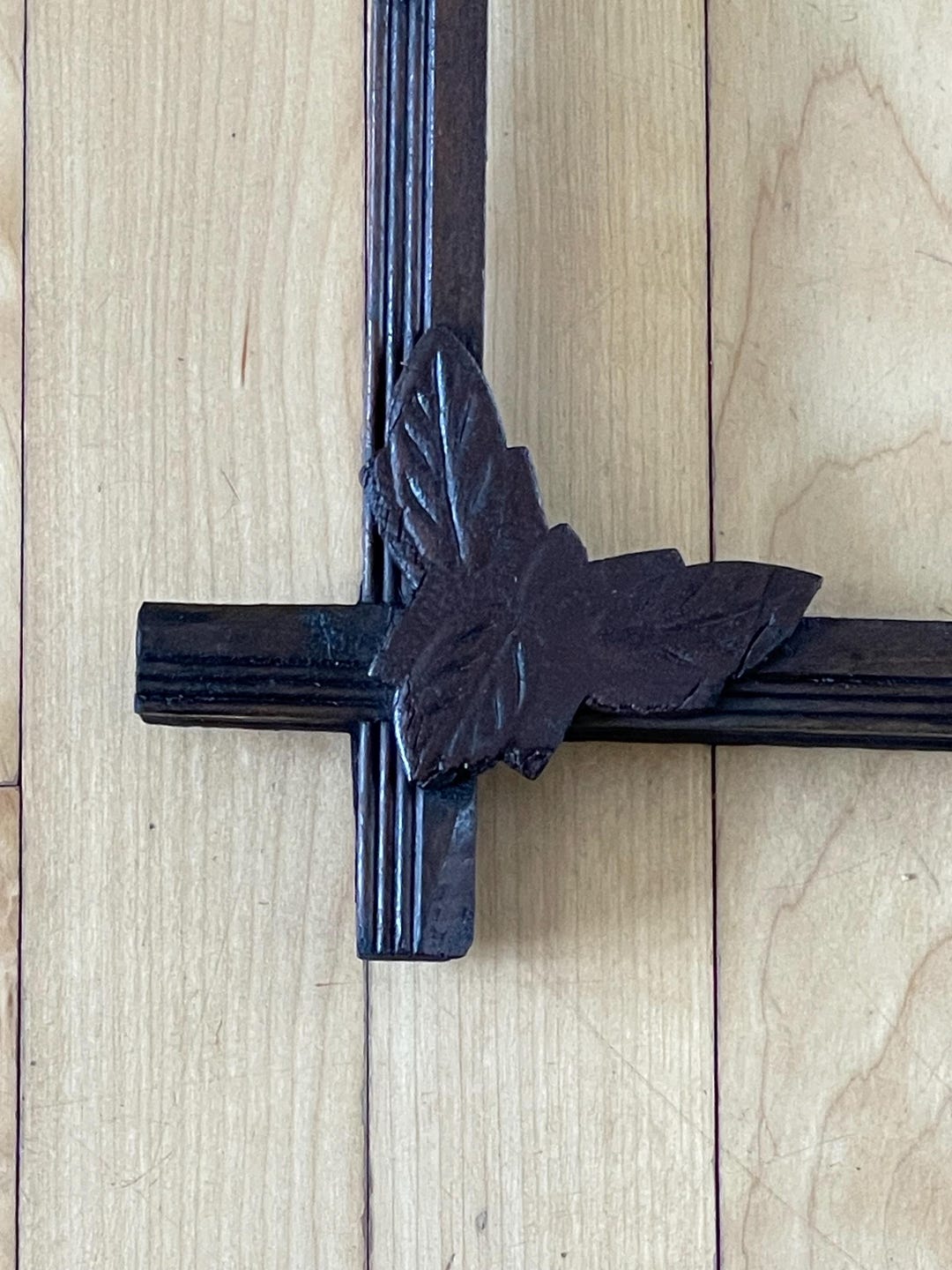 Attractive Antique Walnut Frame With Leaves on the Corners. - Etsy