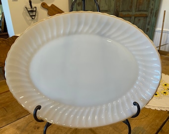 Milk Glass Platter - Etsy