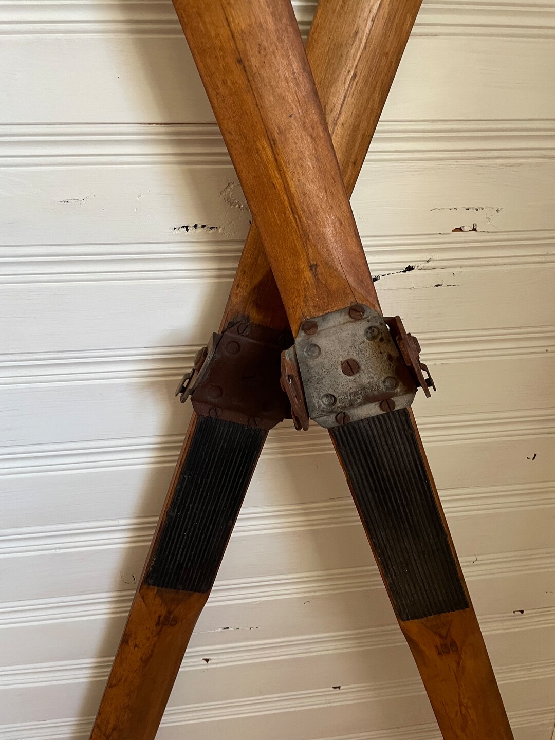 Rare 1920/30s Harvey Dodd's Wooden Downhill Skis Vintage Cabin Decor ...