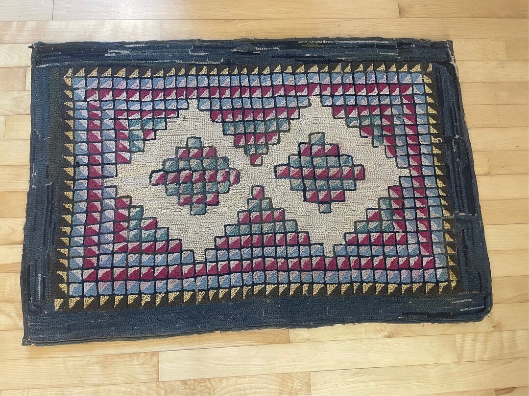 Antique PEI Rag Hooked Rug in a Very Attractive and Colorful Boston ...