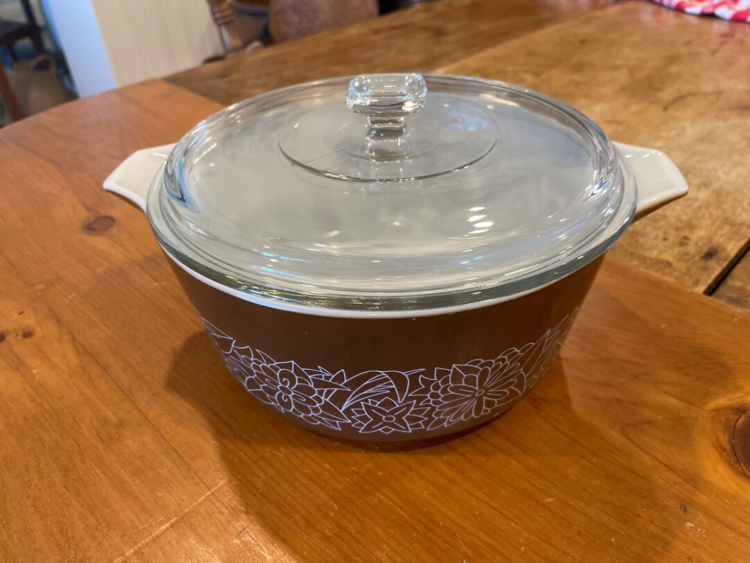 Vintage Pyrex Brown and White Woodland Large Casserole Dish With ...
