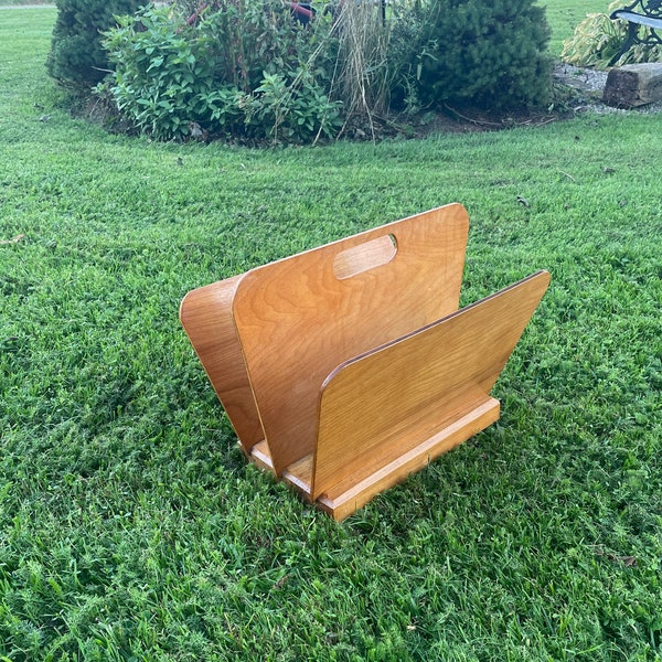 Magazine Rack Table - Etsy