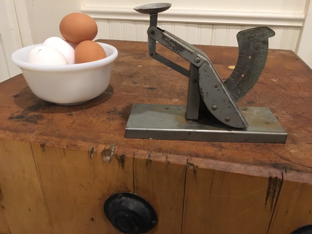 Vintage Egg Scale From an Old Country Store Made by Specialty | Etsy Canada