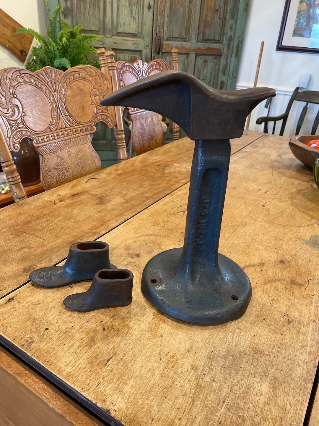 Antique Cast Iron Cobbler's Shoe Repair Stand and Forms Signed USMC ...