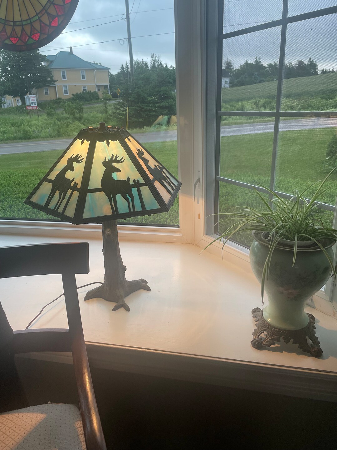 Large Wilderness Stained Glass Lamp - Etsy