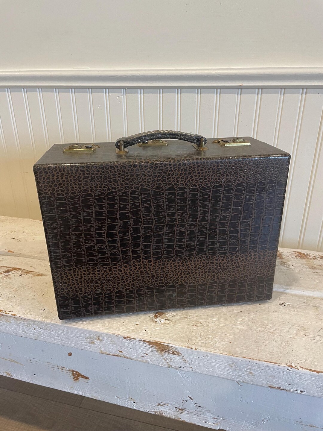 Unusual Vintage Small Hard Shell Alligator Patterned Travel Suitcase - Etsy