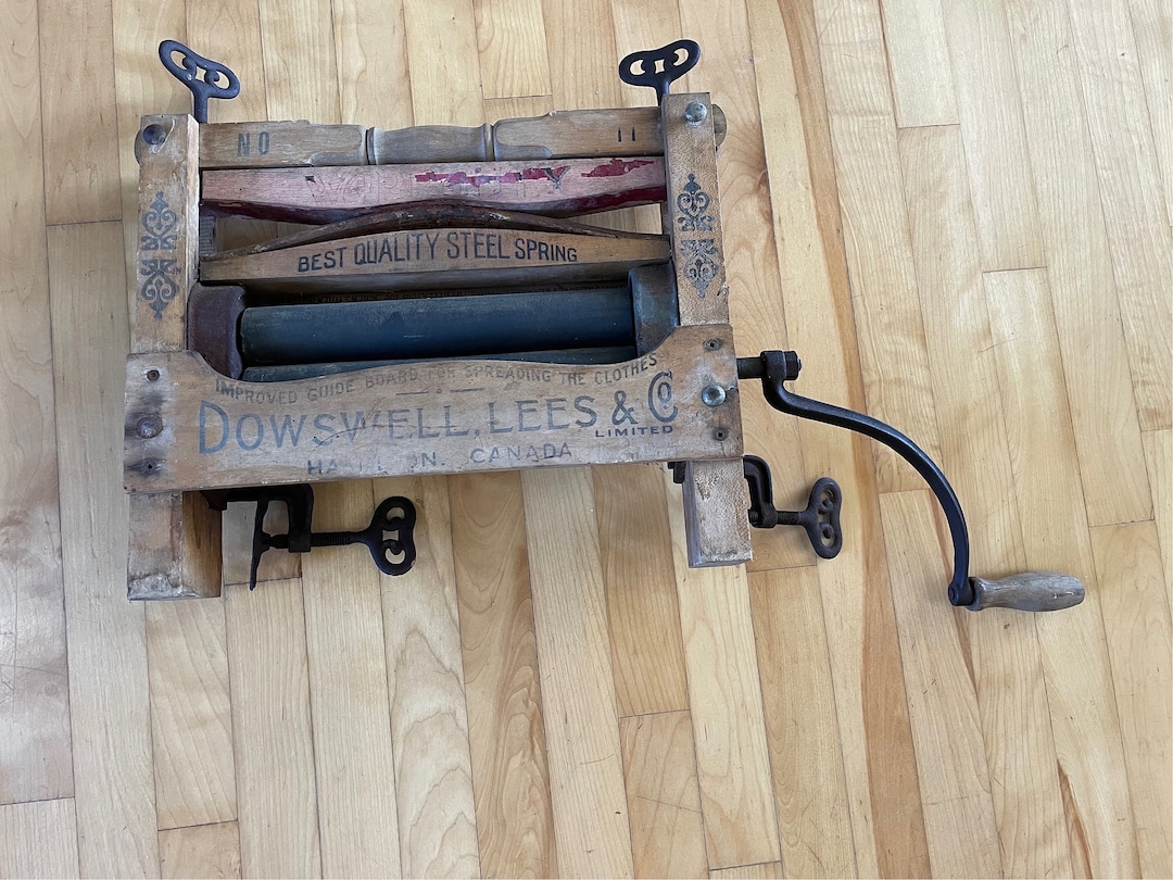Antique Clothes Wringer No. 11 Dowswell, Lees and Co Ltd. of Hamilton ...