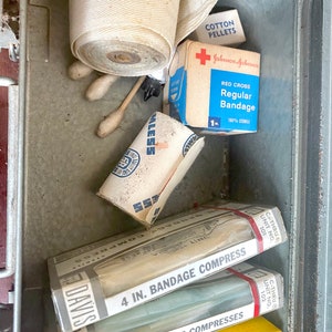 Vintage First Aid Safety Kit Made by Davis Division in Newark NJ, Metal ...