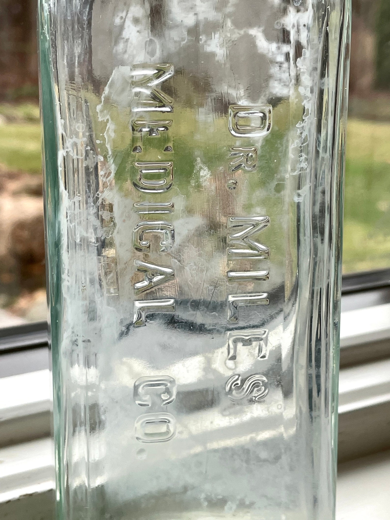 Early 1900’s Dr. Miles Medical Co. Bottle, No Chips or Cracks ...