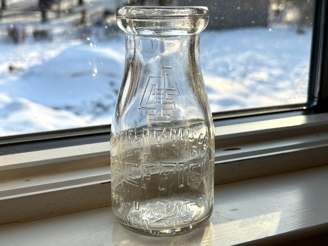 Early 1900s Embossed Half Pint Sheffield Dairy Co. Milk Bottle, No ...