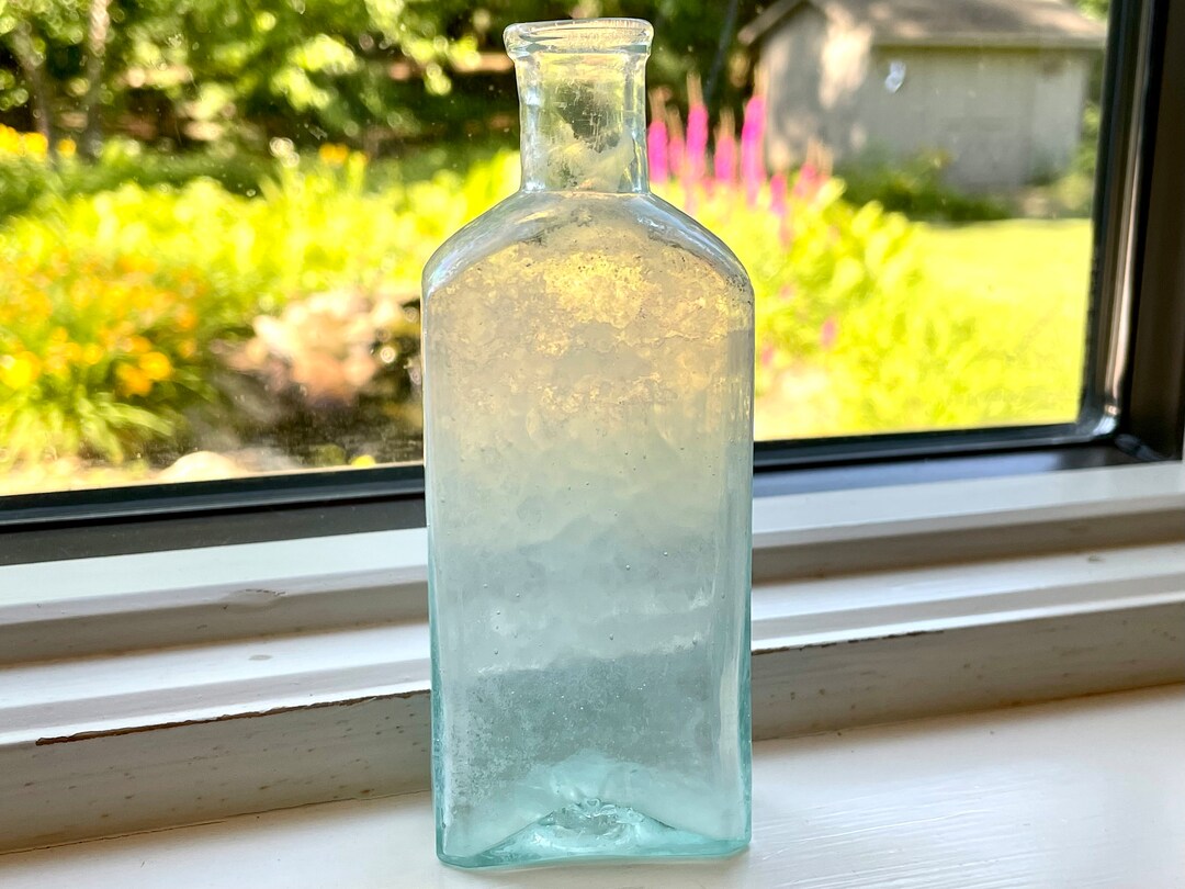 Early 1800’s Open Pontil Medicine Bottle With Rounded Embossed Letter M ...