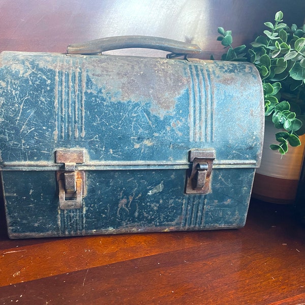 Vintage Lunch Box - Etsy