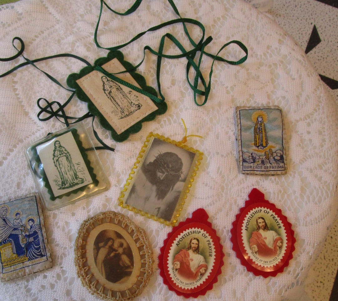 7, Scapulars, Prayer Cards, Vintage Religious, Religious Trinket ...