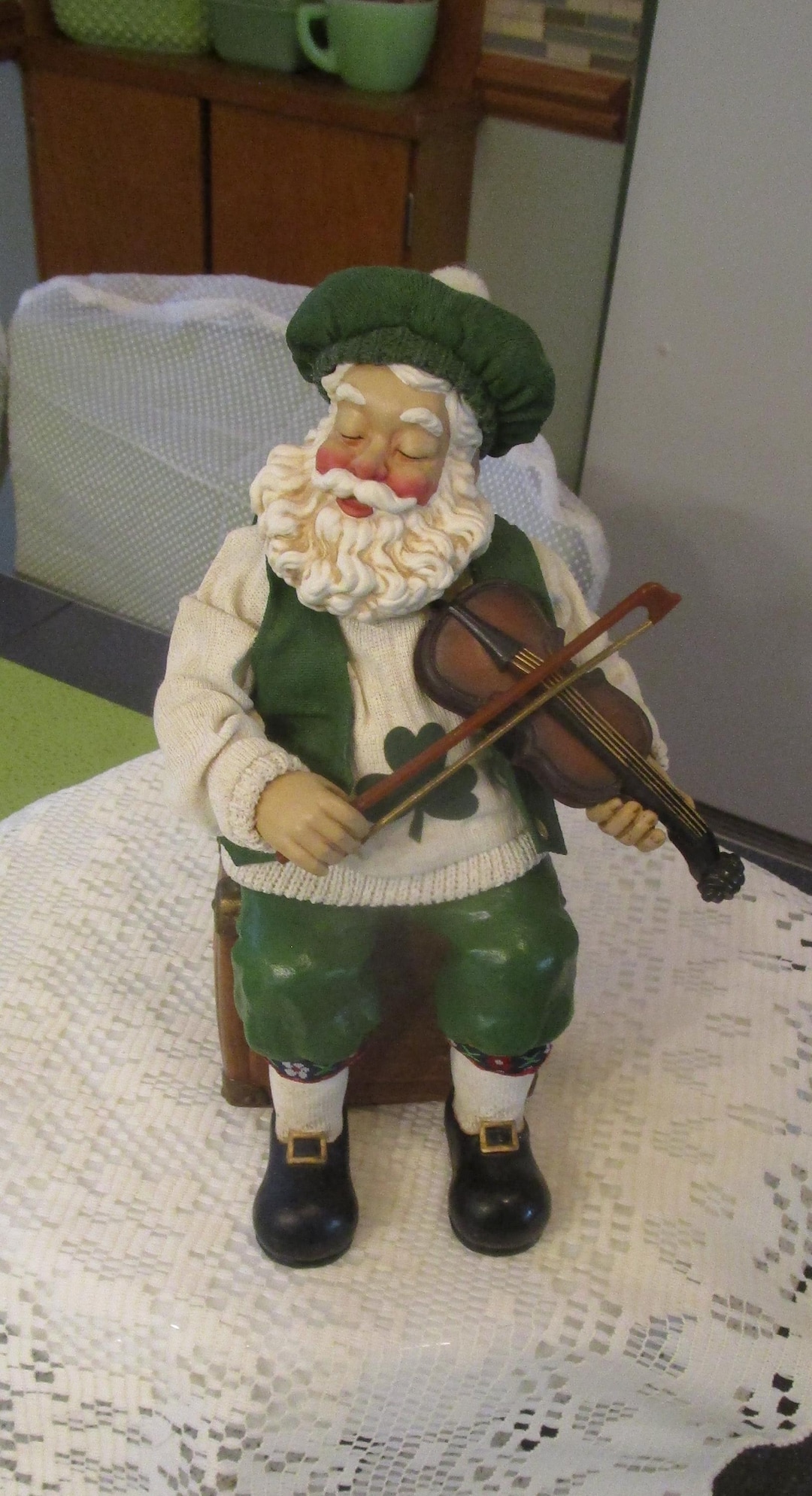 Clothtique Santa, Celtic Sounds, Music Box, Irish Christmas, Possible ...