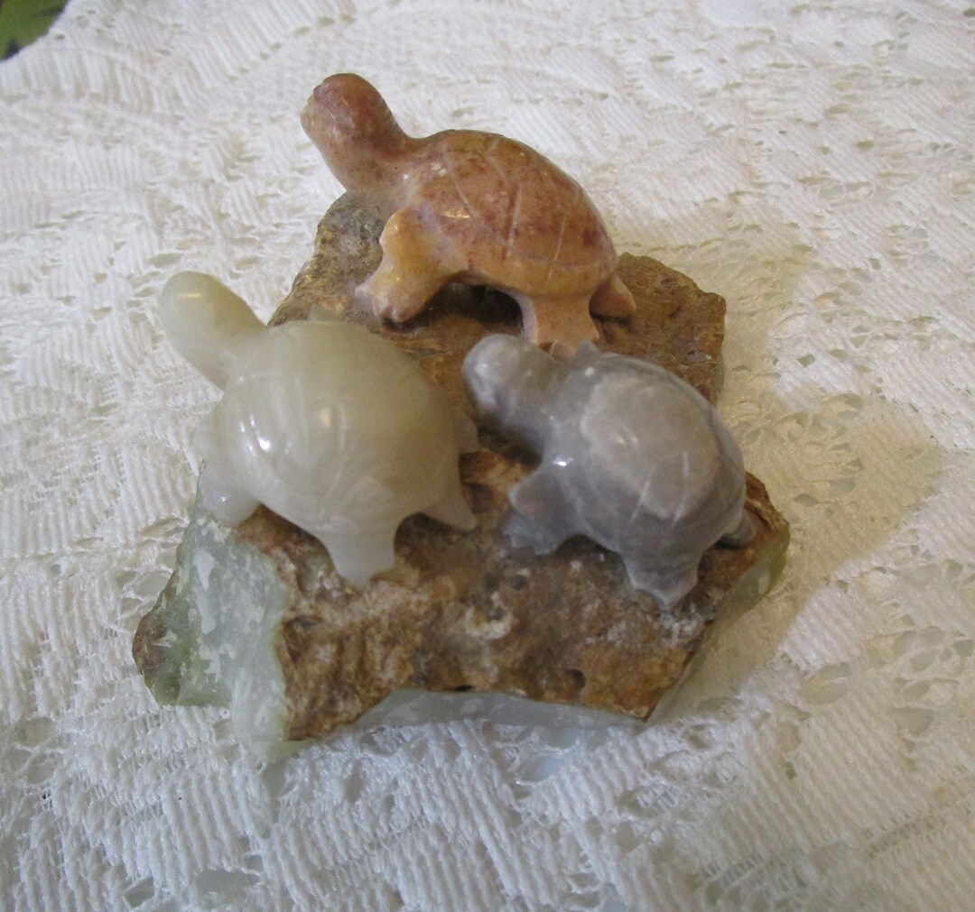 Rock Sculpture, Turtle Figurines, Beach Decor, Stone Sculpture, Vintage ...