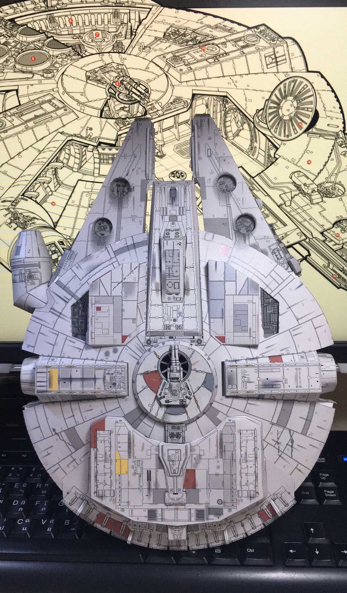 Star Wars Millennium Falcon 3D BIG Size Papercraft, Origami PDF ...