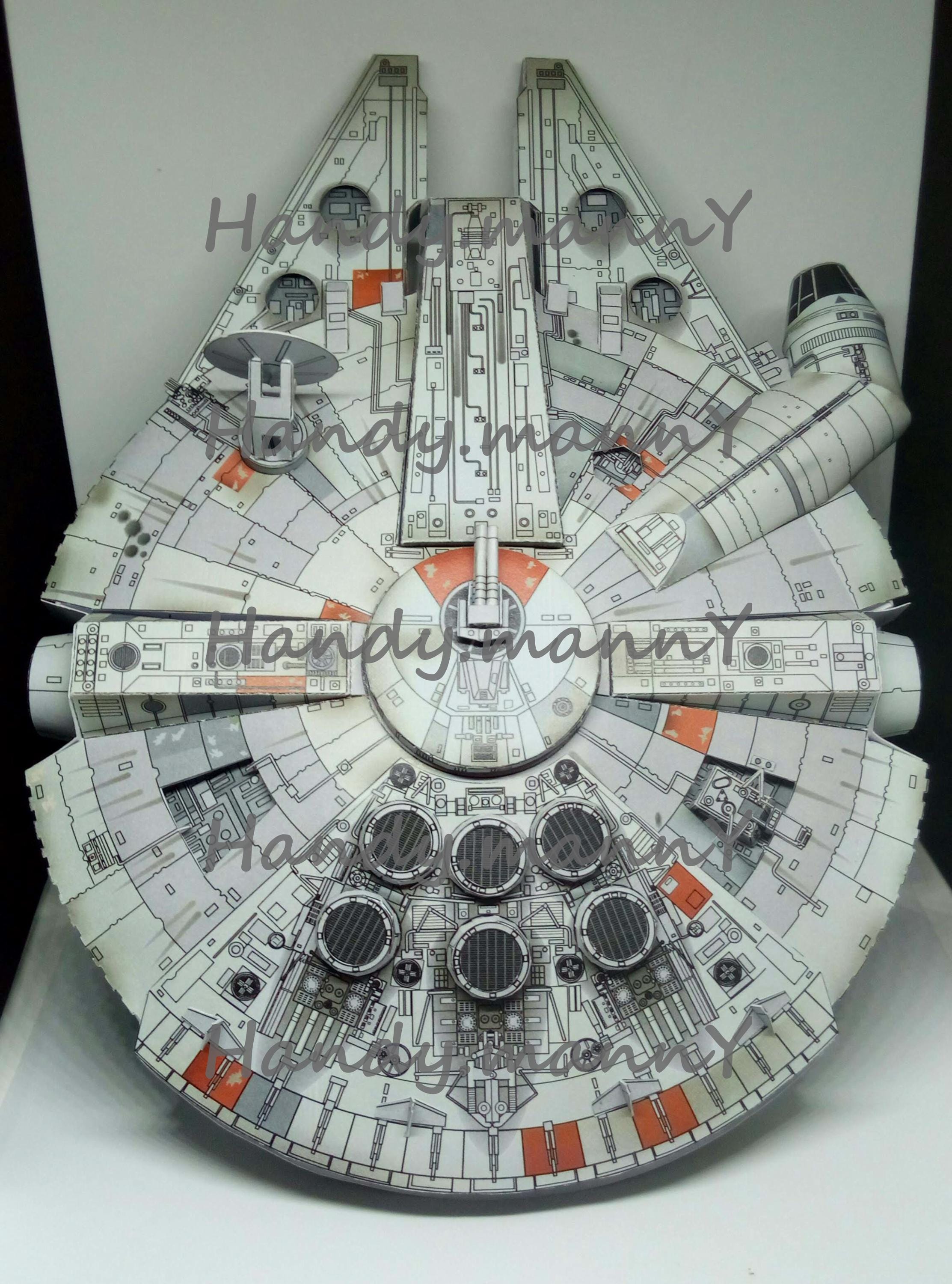Papercraft Millenium Falcon Template