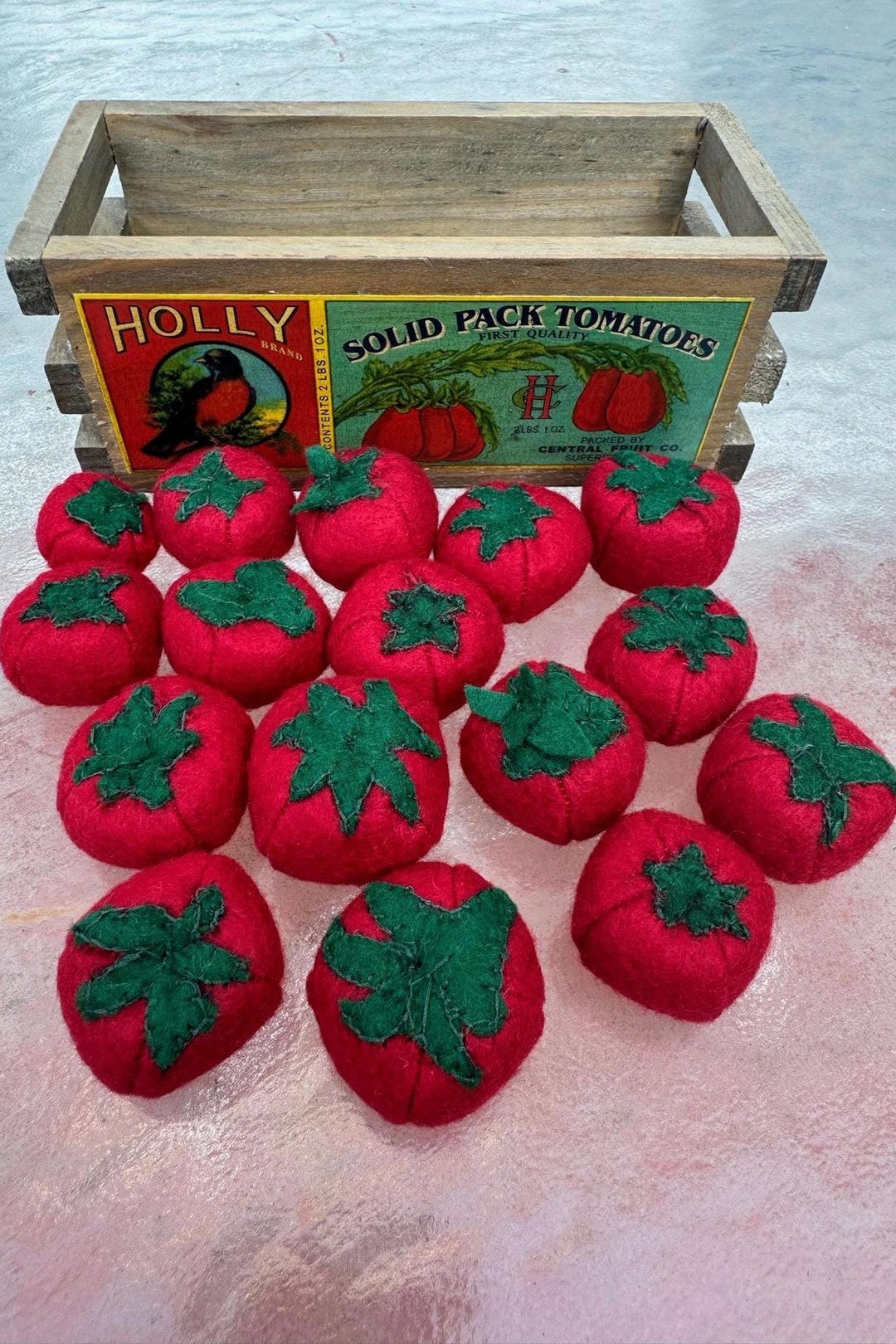 Pretend Play Food Set — Felt Tomatoes in Wood Crate — 20 Count | Hand ...
