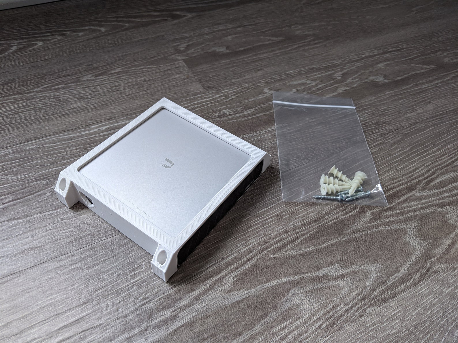 Ubiquiti Unifi Cloud Key Gen2 & Gen2 Plus Wall Mount Bracket | Etsy Canada