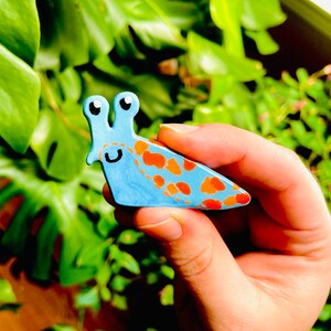 MADE TO ORDER Ceramic Snail Magnet, Slug Magnet, Fridge Magnet for ...