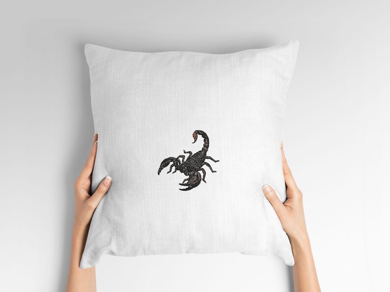 Emperor Scorpion Machine Embroidery Design, Realistic Arachnid Pattern ...