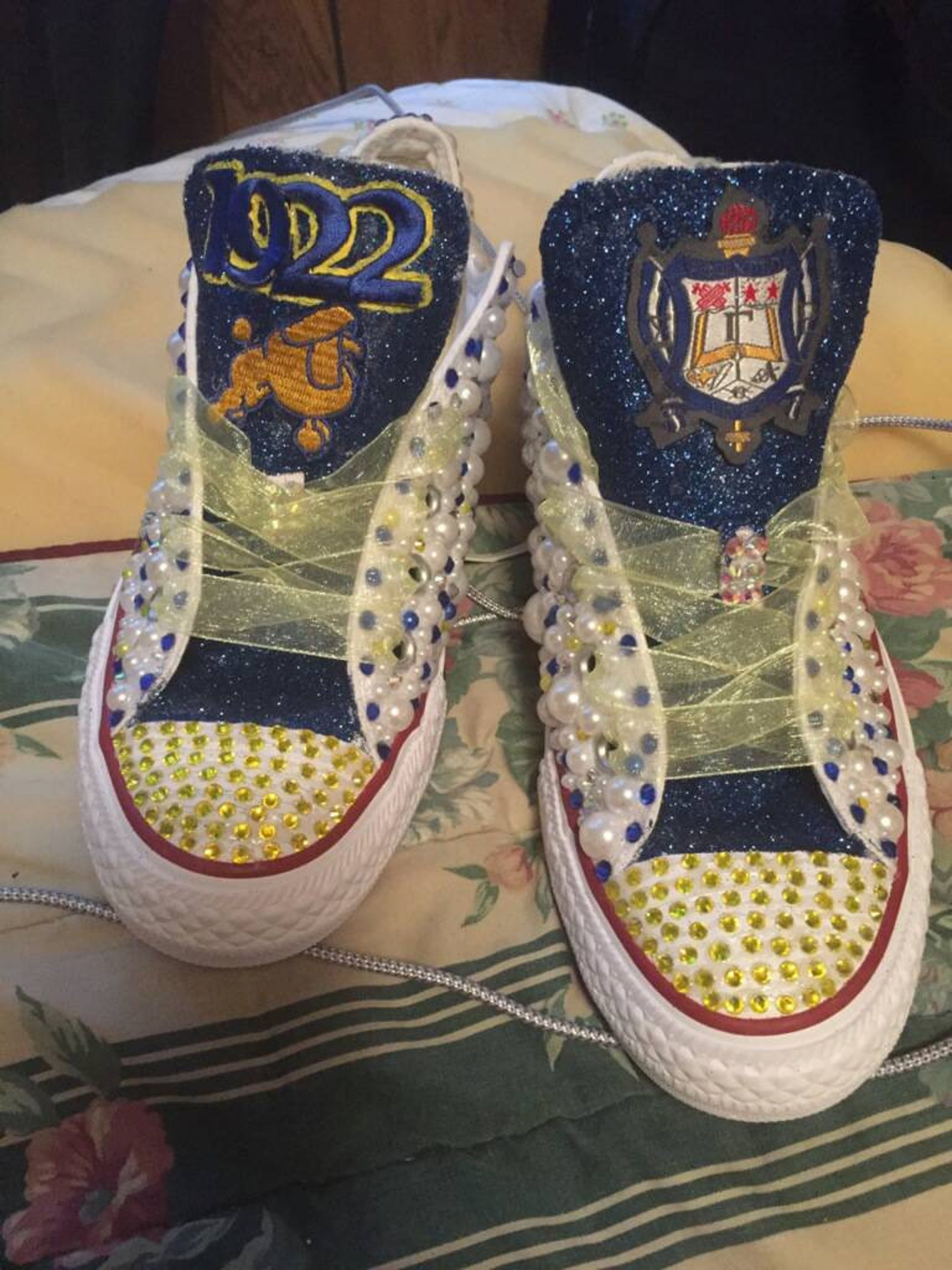 Custom Sigma Gamma Rho Lowtop Shoe - Etsy Singapore