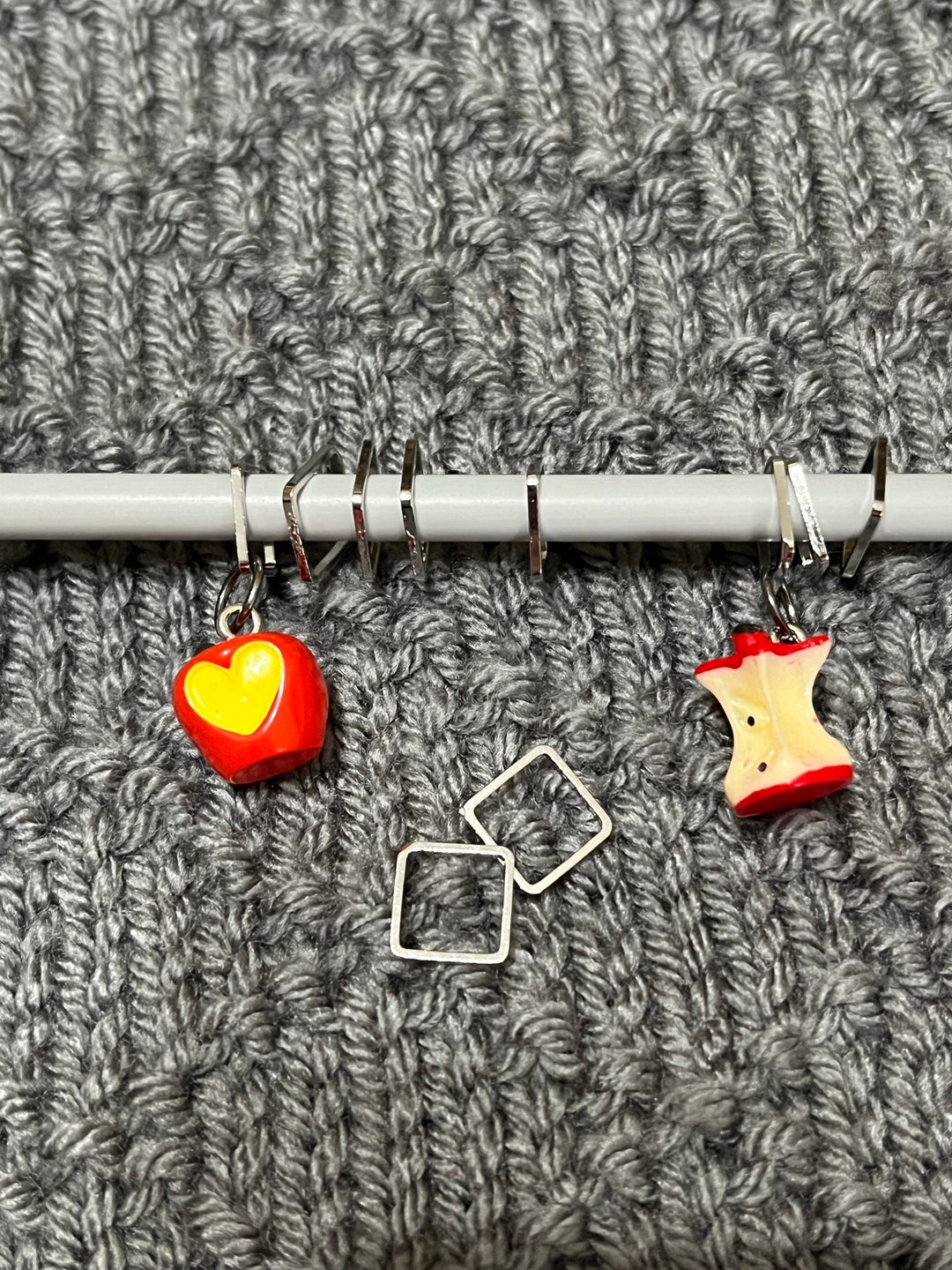 Apple Stitch Markers set of 10 - Etsy