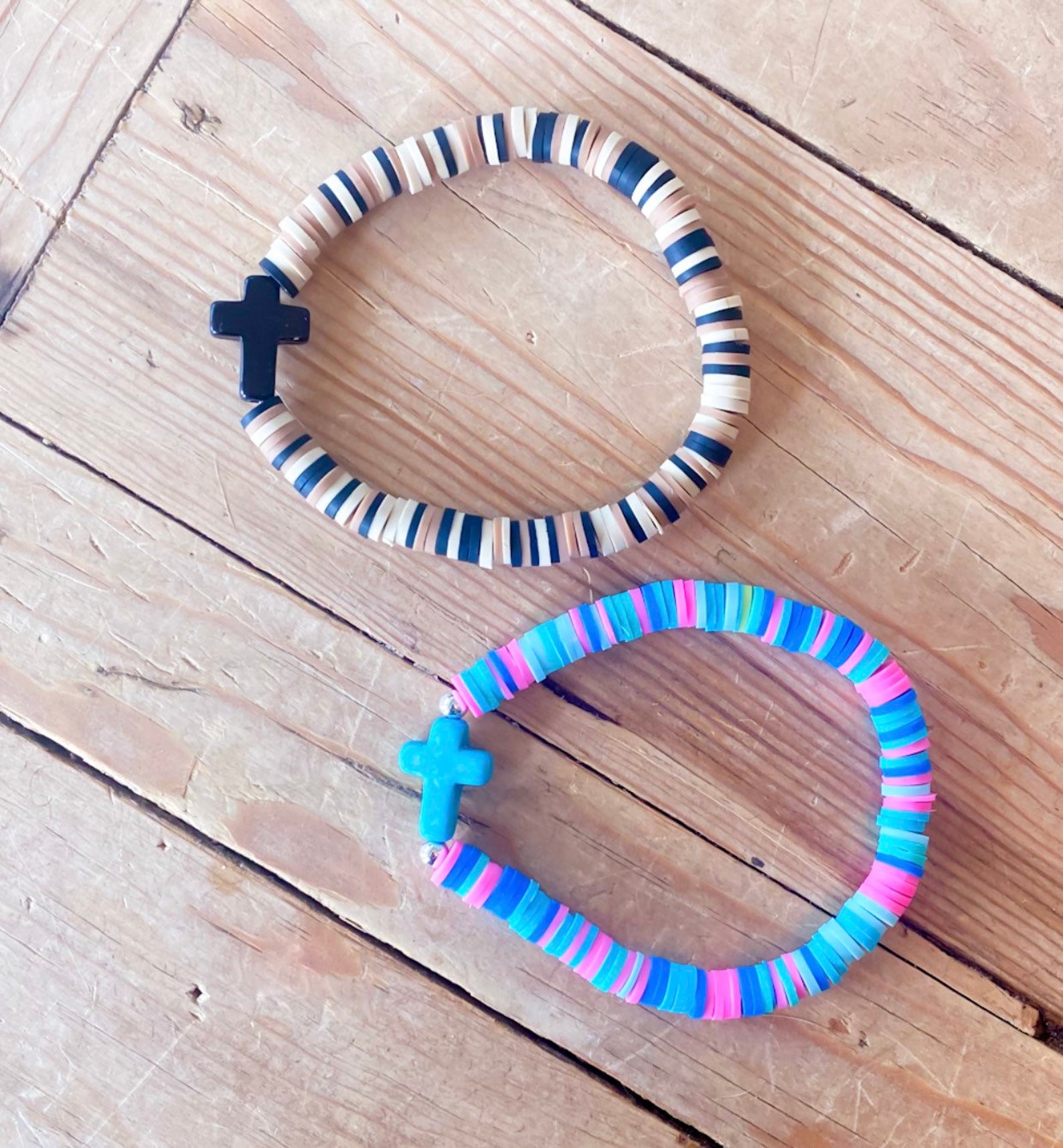 Mens Custom Cross Beaded Bracelet / Heishi Bracelet / Christian Gift ...