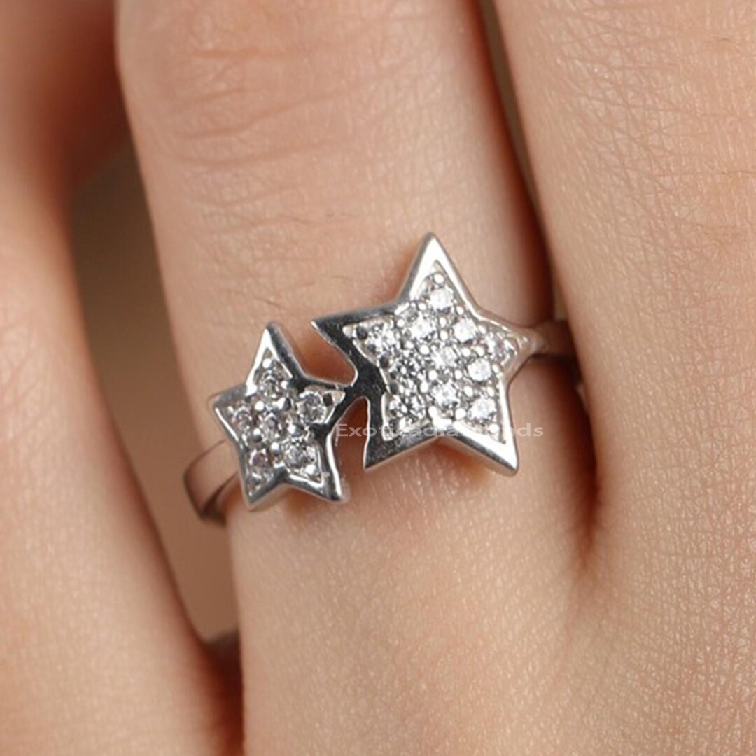 Antique Star Shape Ring, Moissanite Diamond Engagement Star Ring, Round ...