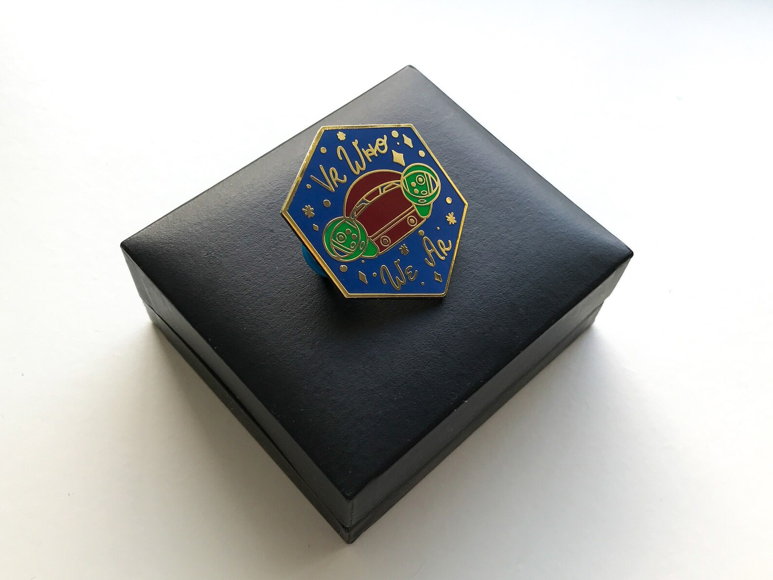 VR Hard Enamel Pin Computer Science Pin Video Game Pin - Etsy