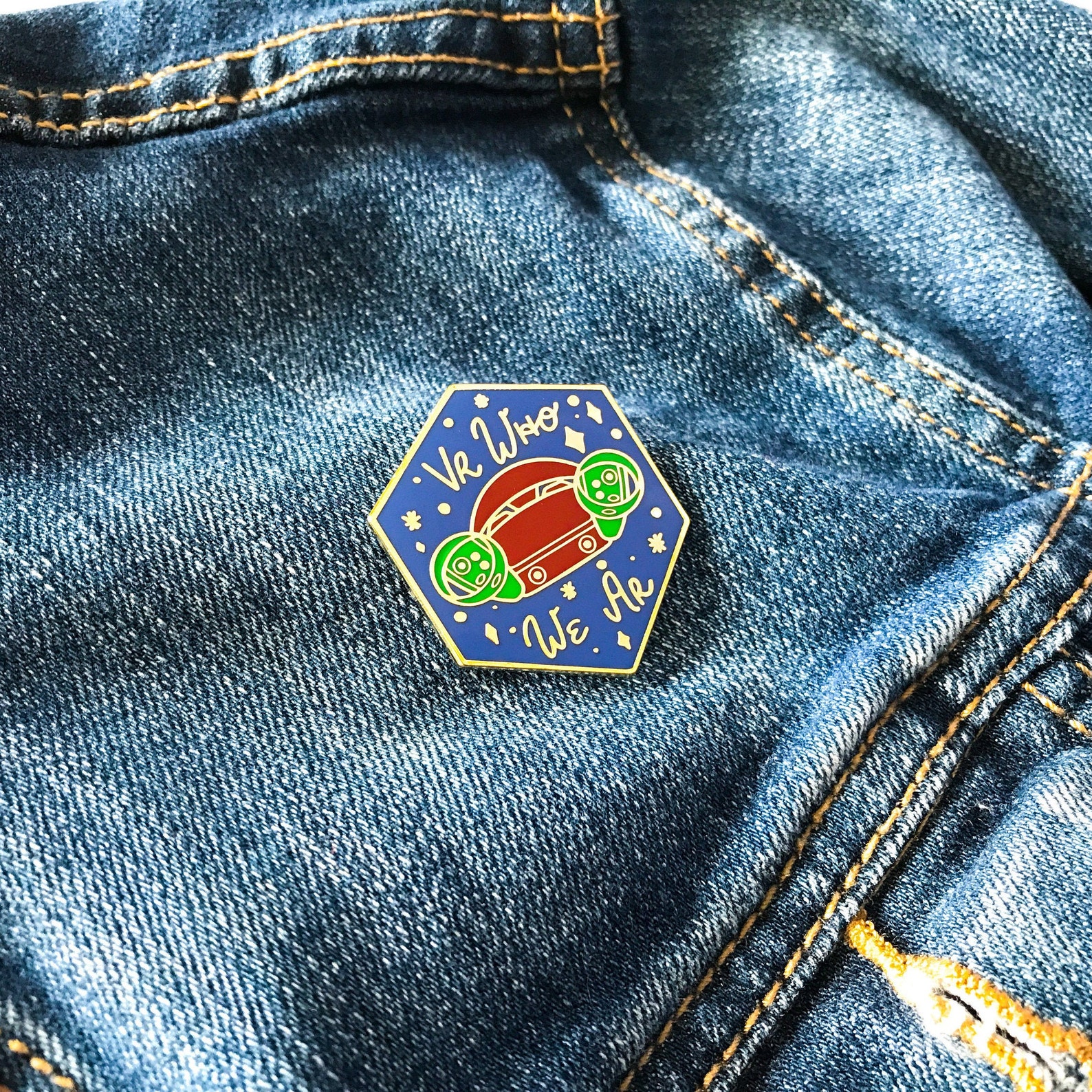 VR Hard Enamel Pin Computer Science Pin Video Game Pin - Etsy